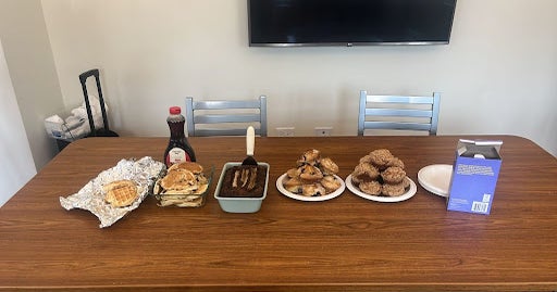 A Guide to Dillo Day Breakfast