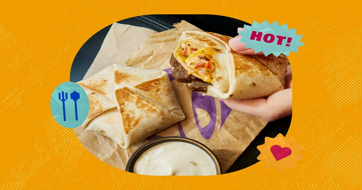 Taco Bell Has Crunchwrap Sliders & I Need Them ASAP