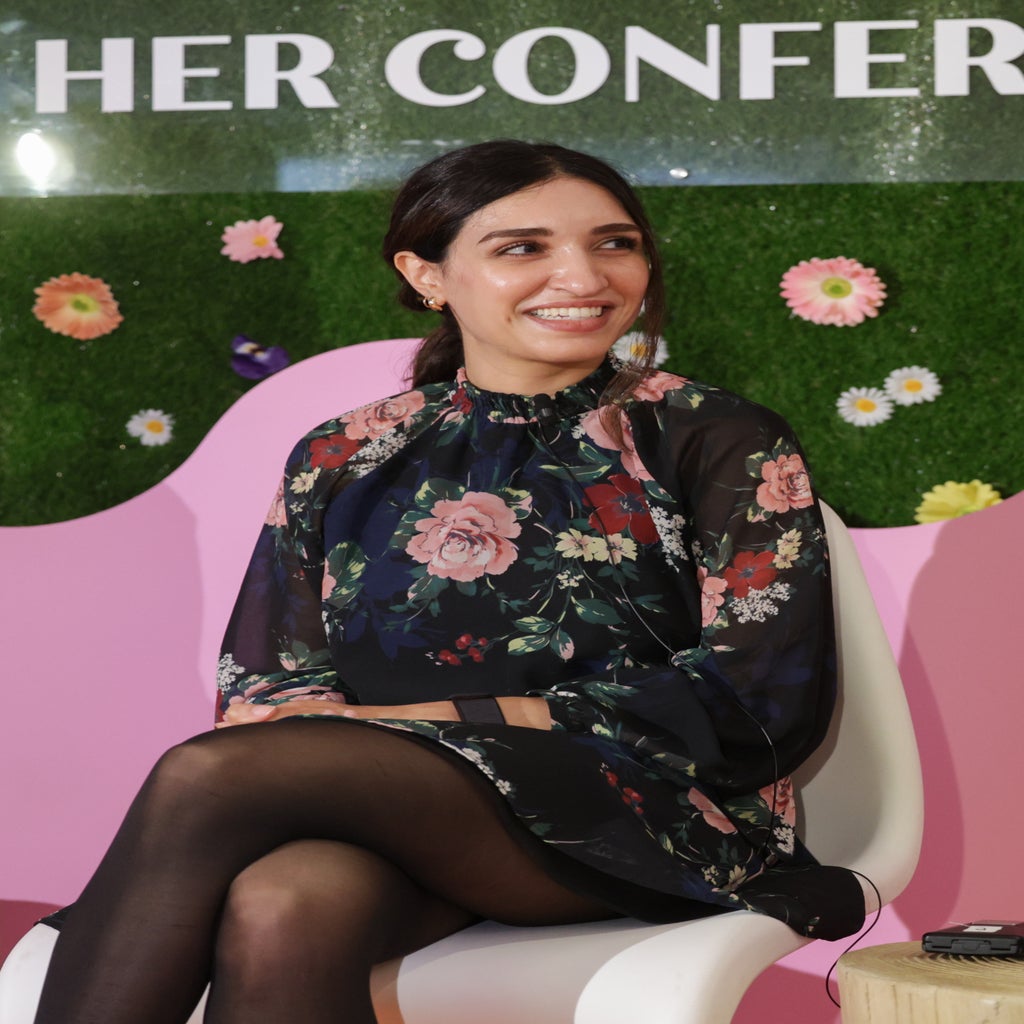 5 Tips For Starting A Career In AI, According To Experts