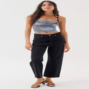The Peekaboo Bra Is Back And Heres How To Style The Trend