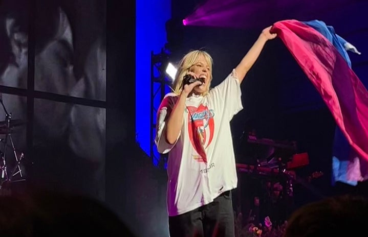 Concert Review: Snow Hard Feelings Tour: Renee Rapp Brings an Angelic ...