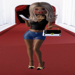 12 DTI Y2K Outfit Ideas To Slay Your Next Round With