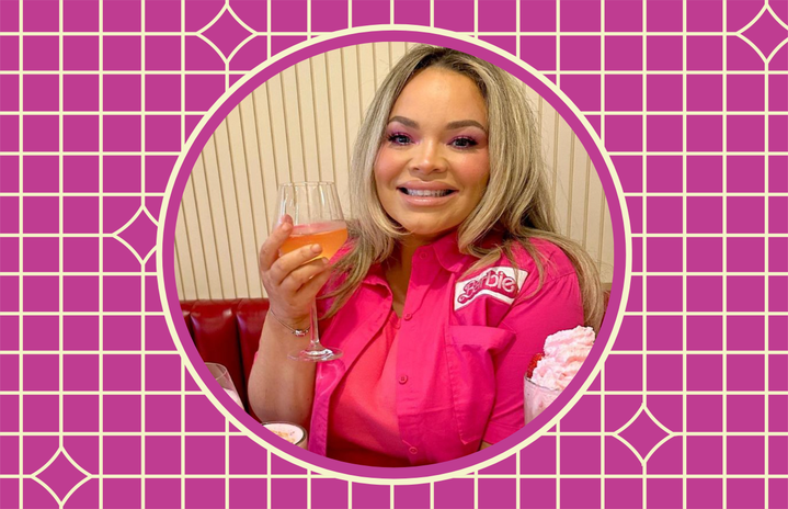 Trisha Paytas Isn't Reincarnating King Charles & Wants The Internet To ...