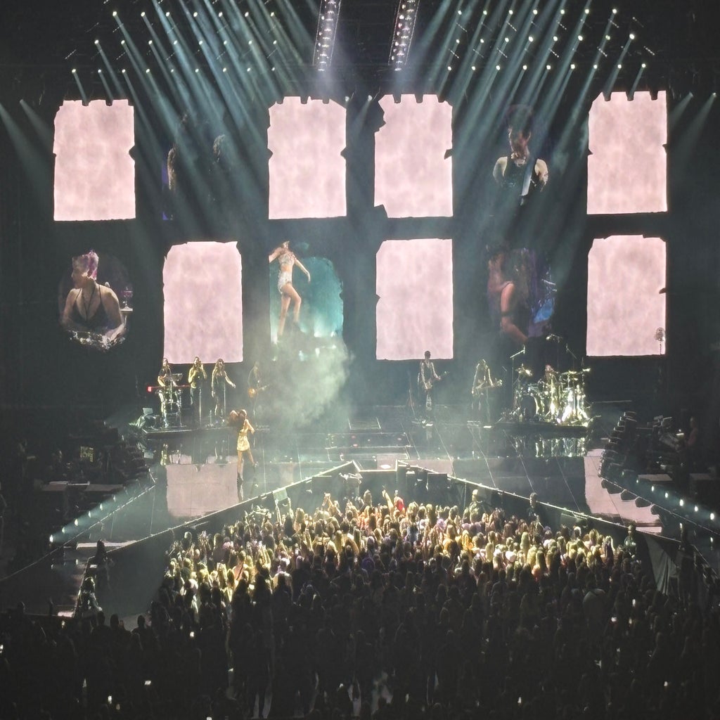 Love is Embarrassing! GUTS Tour Review