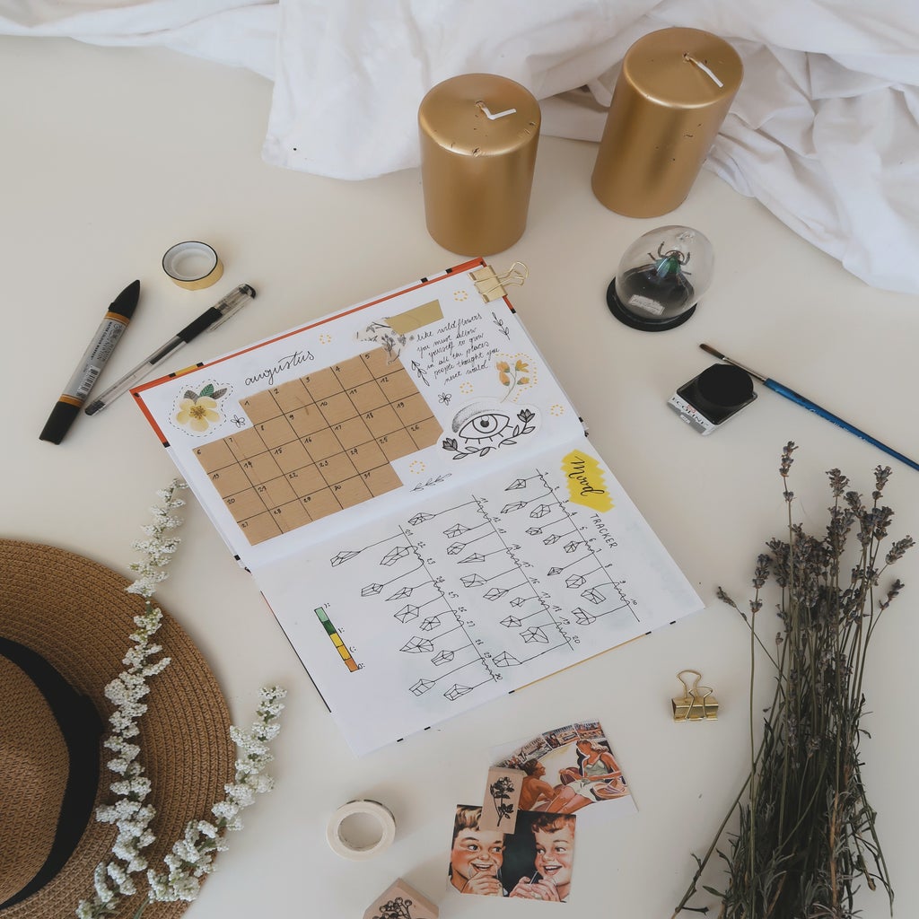 Easy bullet journal spreads for the creative planner in you!