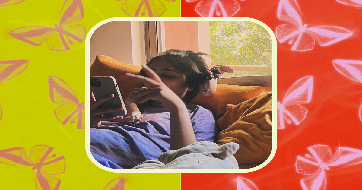 The "Hey Girly" Text Meaning, Explained