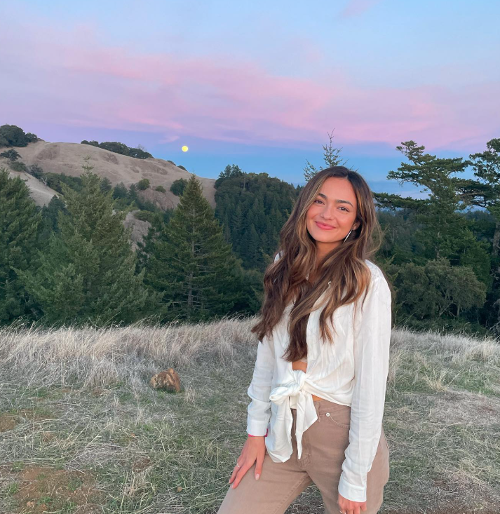 Where To Follow The 'Sneaky Links: Dating After Dark' Cast