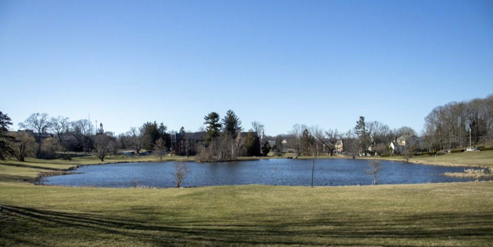 4 Places To Take Your 'Hot Girl Walk' At UConn